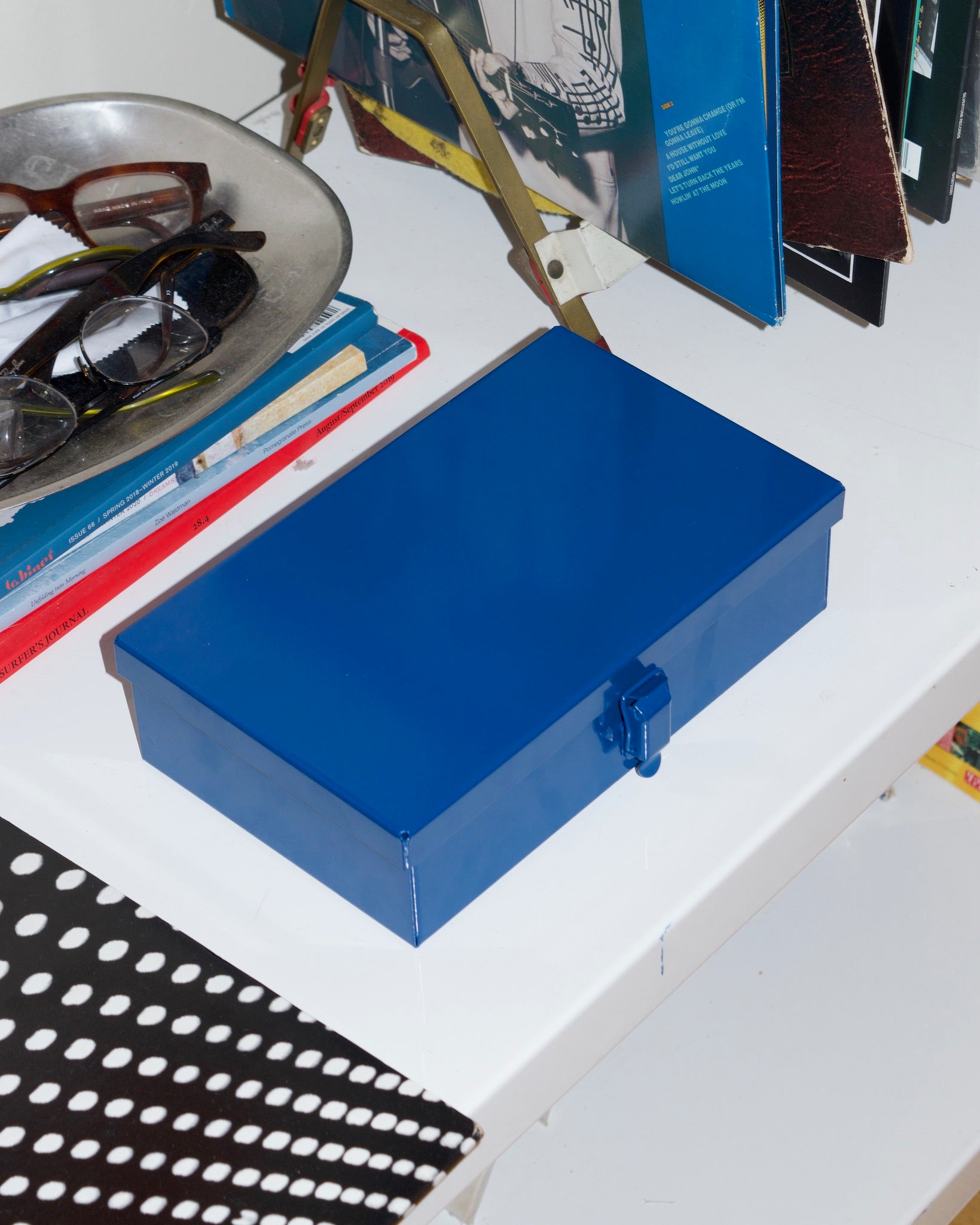 Metal Storage Case – Odd Bird